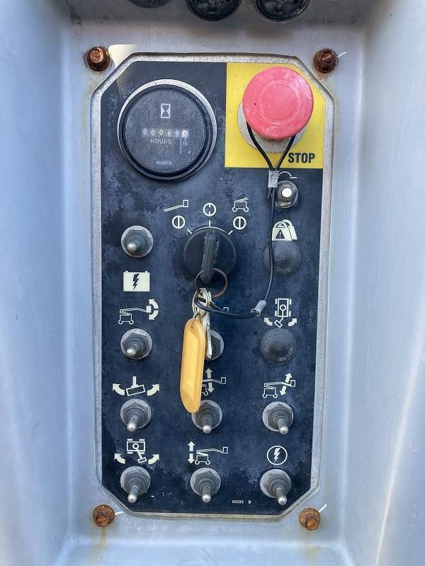 Z34N 12.52m ブームリフト｜その他｜高所作業車｜中古重機を探す｜中古重機・建機販売・買取・メンテナンスの中京重機株式会社